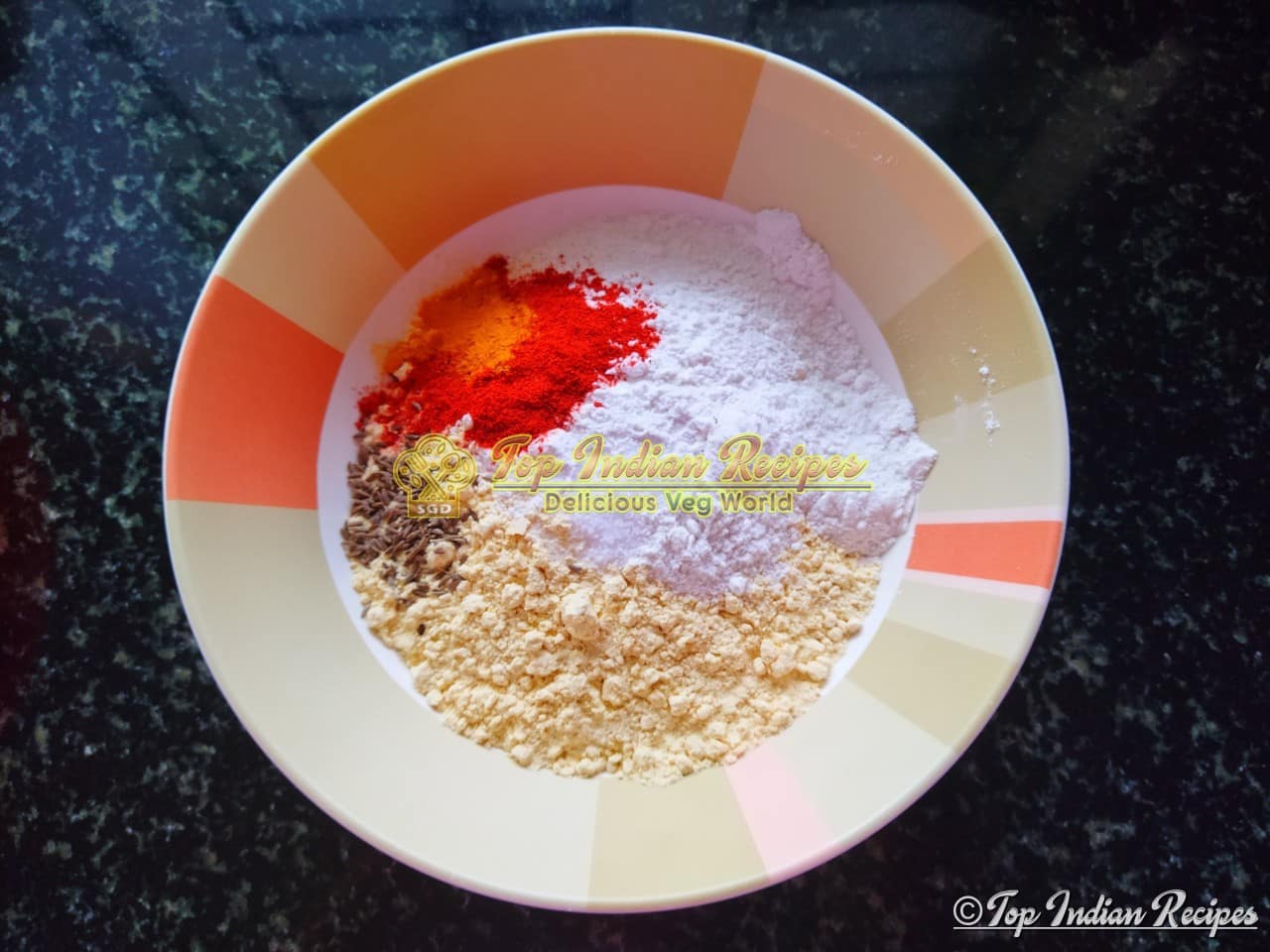 Banana Pakora | Banana Podi | Banana Bajji | Kerala Style Ripe Banana ...