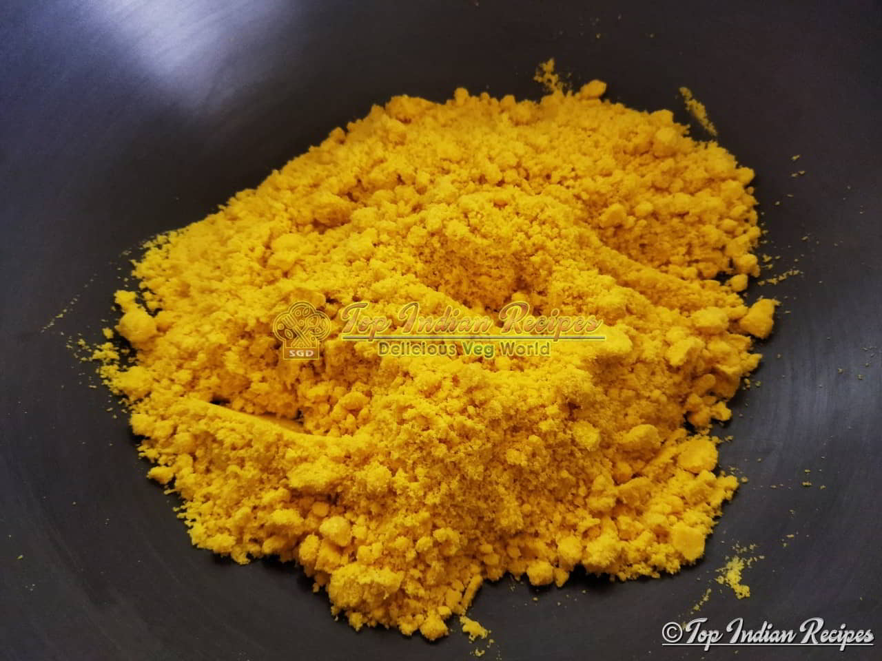 Besan Laddu | Besan Ladoo Recipe | Besan Ke Laddu » Top Indian Recipes ...